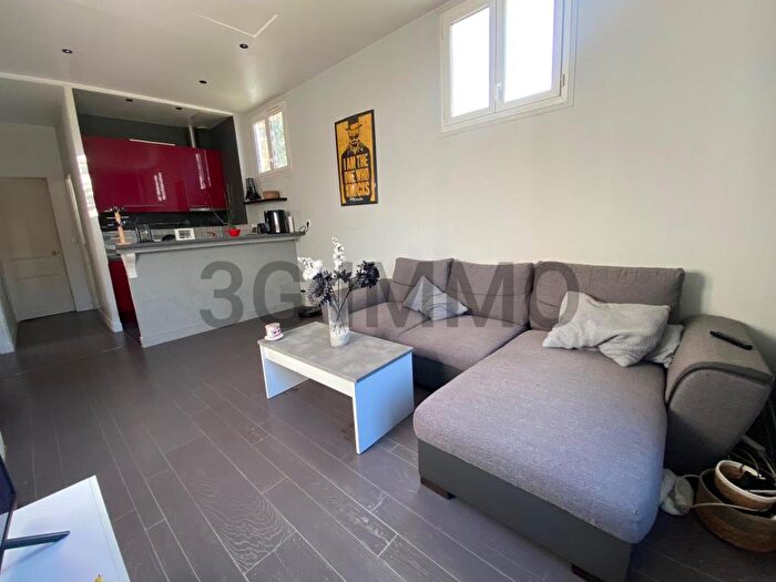 Appartement 3 pièces à Magny-en-Vexin, à vendre