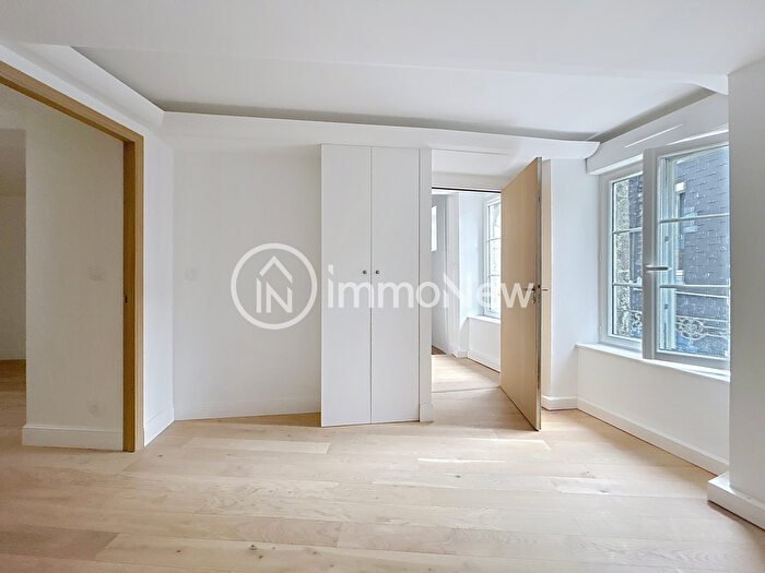 Appartement à vendre - Granville, Centre-ville - 4 pièces - 2 chambres