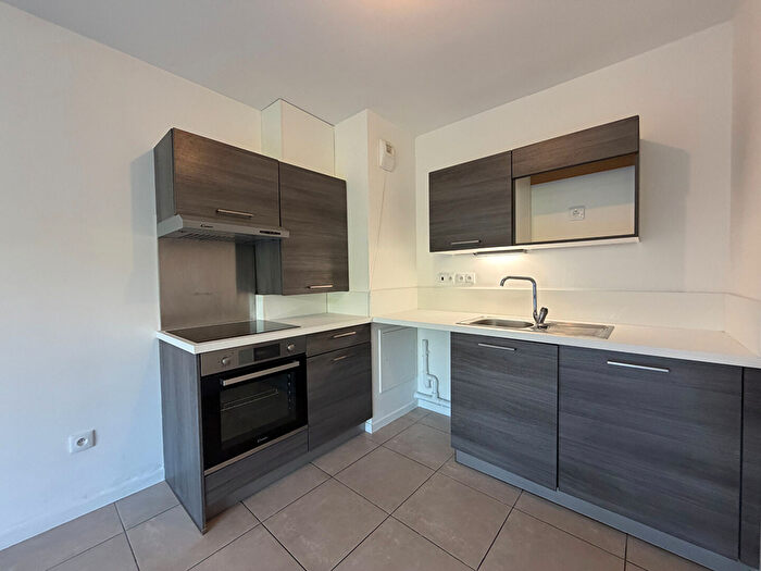 Appartement à vendre - Orléans, Soleil Levant, Champ de Mars - 2 pièces - 1 chambre