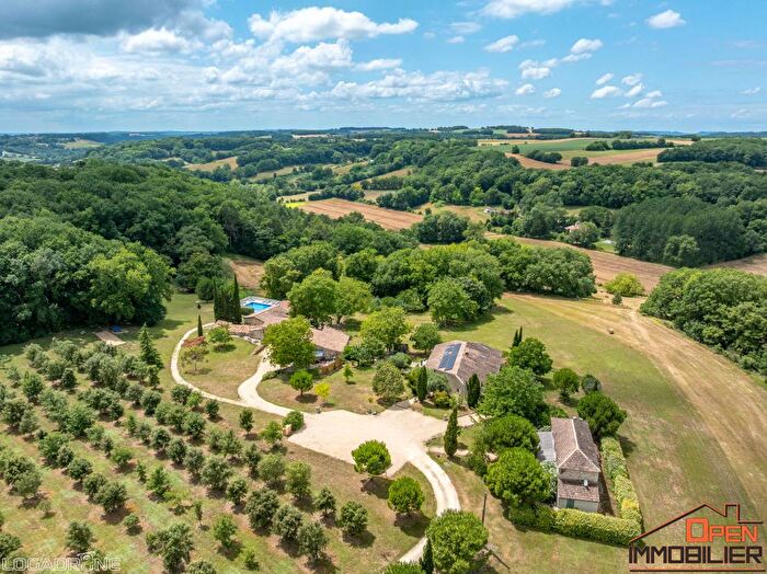 Maison à vendre - Sembas - 20 pièces - 15 chambres