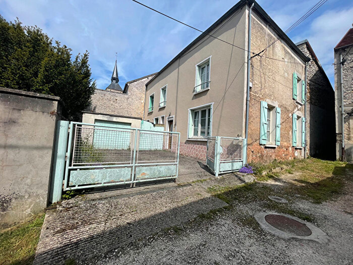 Maison à vendre - Jouy-sur-Morin - 5 pièces - 4 chambres