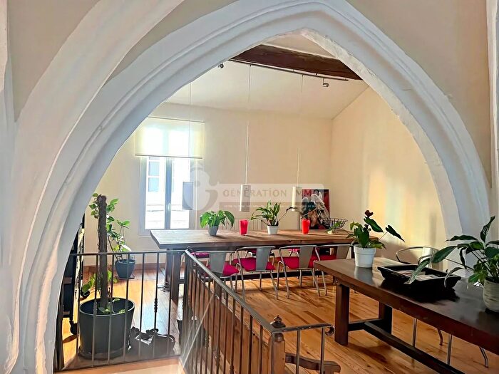 Appartement à vendre - Arles, Centre-ville - 6 pièces - 4 chambres