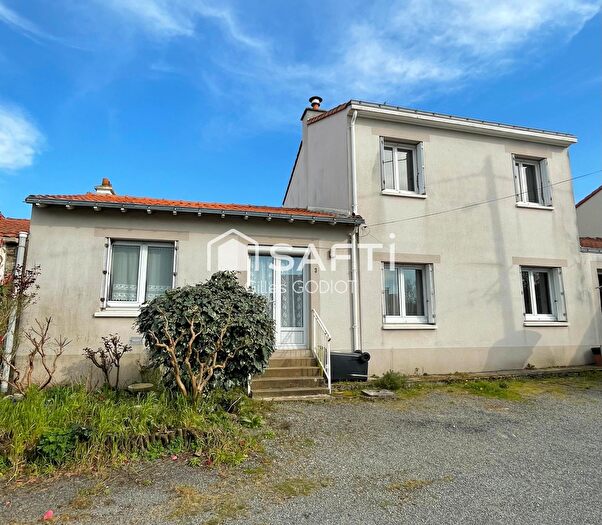 Maison à vendre - La Haie-Fouassière - 6 pièces - 5 chambres