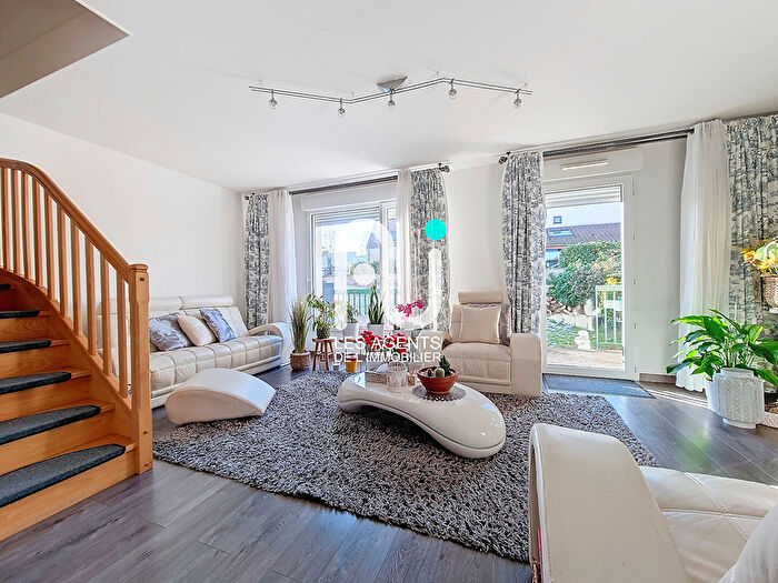Maison à vendre - Gennevilliers, Les Chevrins, Cité-Jardins - 5 pièces - 4 chambres