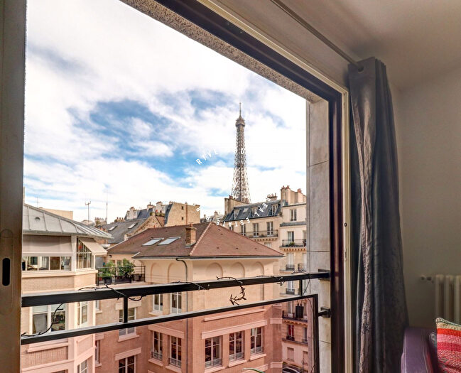Appartement à vendre - Paris e , Passy, Maison de la Radio, Muette-Sud - 2 pièces - 1 chambre