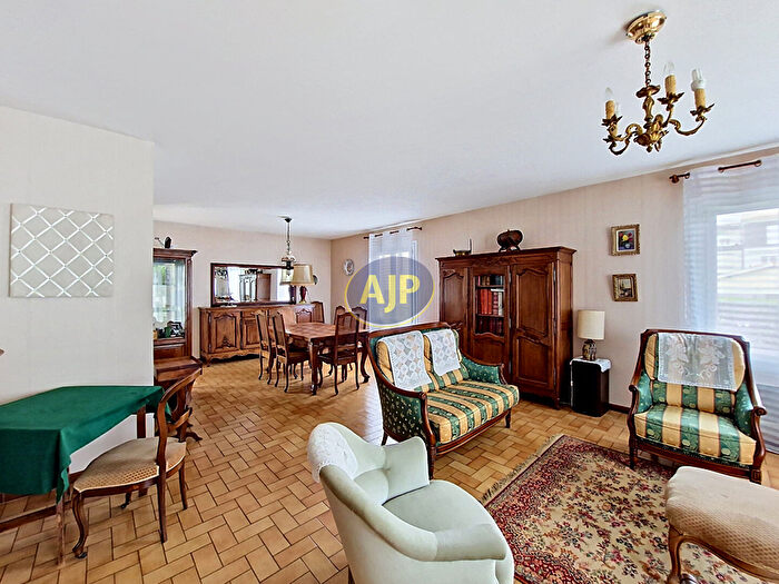 Maison 6 pièces à vendre - Mérignac, Centre-ville