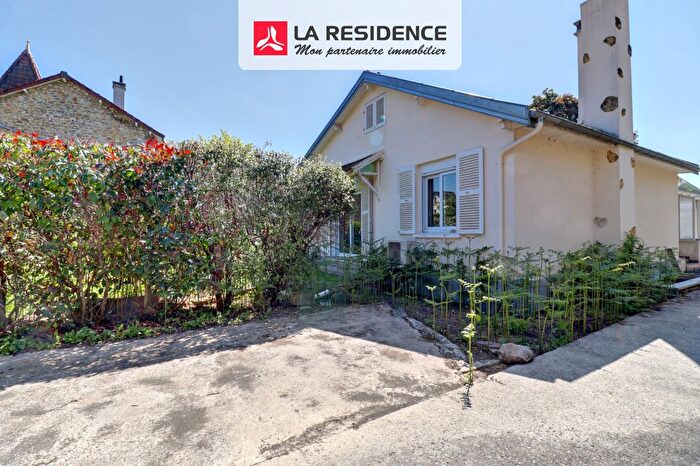 Maison à vendre - Vernouillet - 7 pièces - 5 chambres