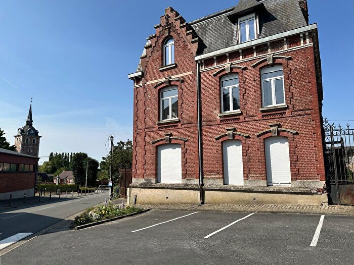 Vertain - Appartement 4 pièces à louer
