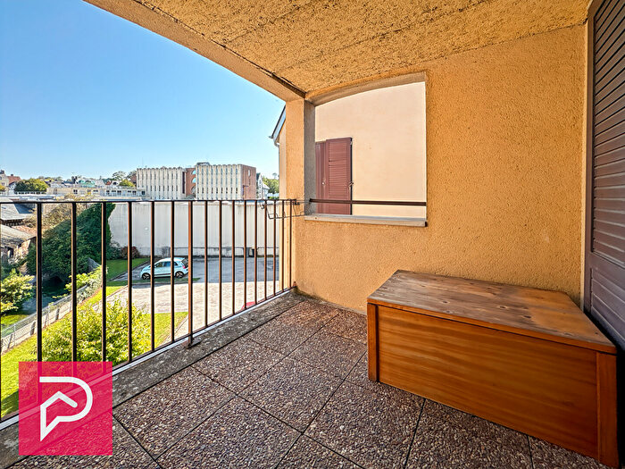 Appartement à vendre - Bernay - 3 pièces - 2 chambres