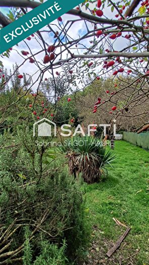 Maison à vendre - Issoudun, Centre-ville, Gare, Pucelles - 2 pièces - 1 chambre