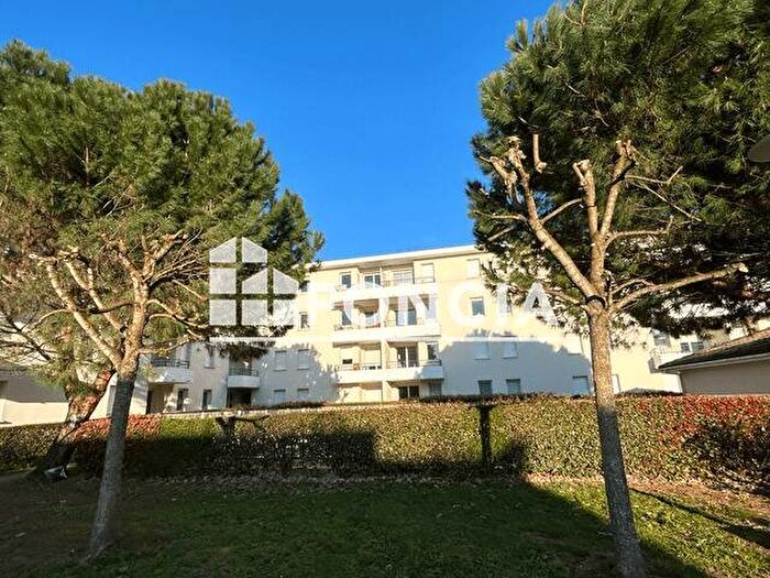 Appartement à louer - Saint Eloi-Touffenet-Breuil-Mingot, Poitiers - 2 pièces - 1 chambre