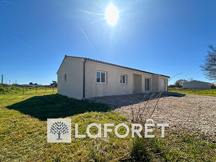 Maison à vendre - Saint-Quantin-de-Rançanne - 4 pièces - 3 chambres