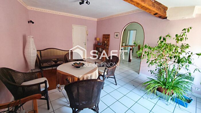 Appartement 5 pièces à vendre - Apt
