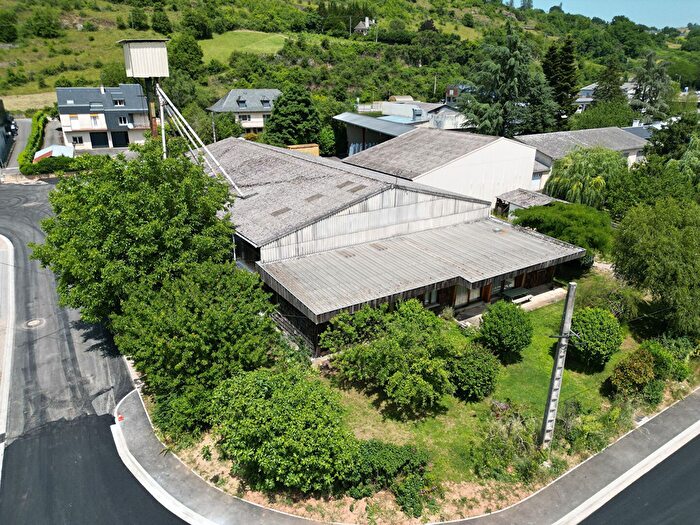 Maison à vendre - Espalion - 5 pièces - 4 chambres