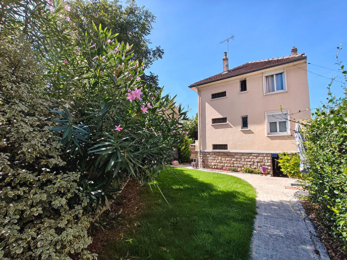 Maison 5 pièces à vendre à Villemomble, Les Coquetiers