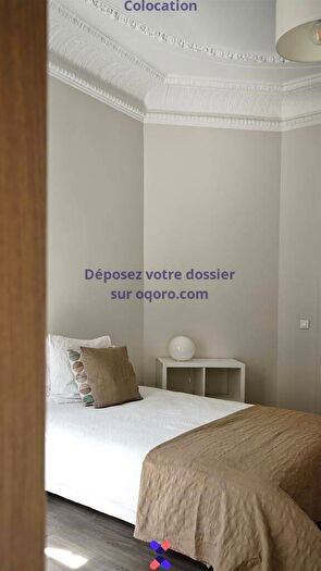 Appartement à louer - Notre Dame du Mont, Marseille ème arrondissement - 5 pièces - 4 chambres