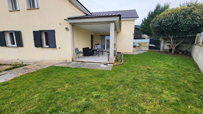 Maison à louer - Bordes - 5 chambres