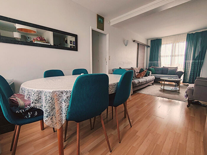 Appartement 4 pièces à Villers-Cotterêts, à vendre