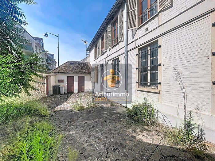 Melun, Saint-Liesne - Appartement 3 pièces à vendre