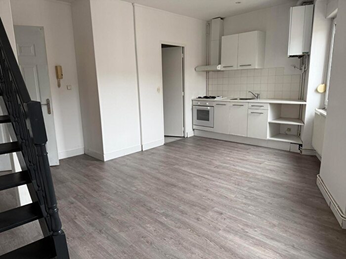 Appartement à louer - Saint-Étienne, Centre-ville, Peuple, Chavanelle - 2 pièces - 1 chambre