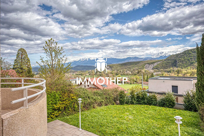 Maison à vendre - Saint-Paul-de-Varces - 6 pièces - 4 chambres