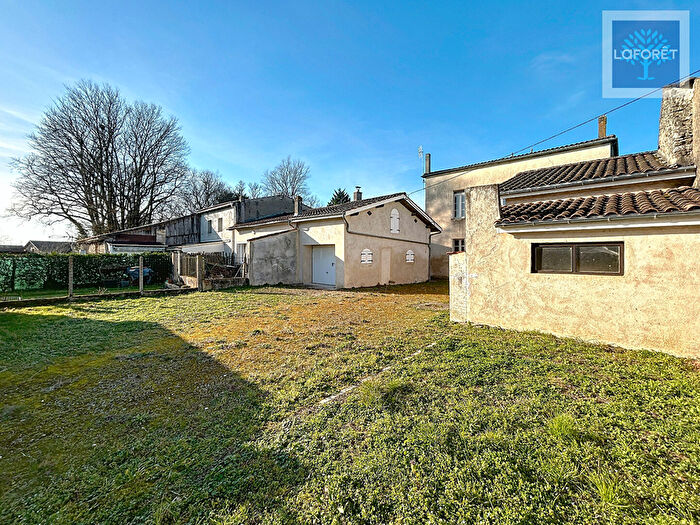 Maison à vendre - Reignac - 7 pièces - 5 chambres