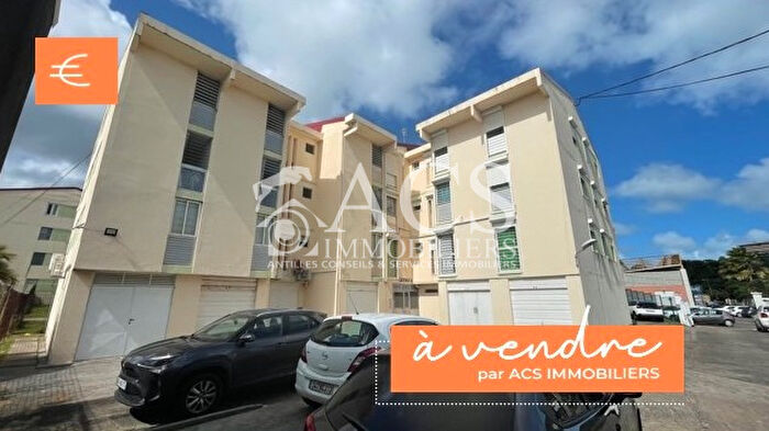 Appartement à vendre - Le Robert - 4 pièces - 3 chambres