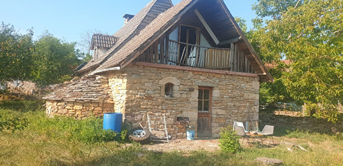 Maison à vendre - Puylagarde - 4 pièces - 2 chambres