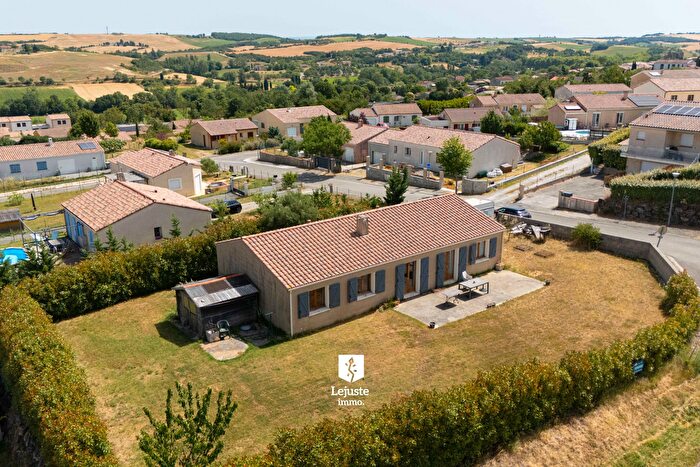 Salles-sur-l'Hers : Maison 4 pièces à vendre
