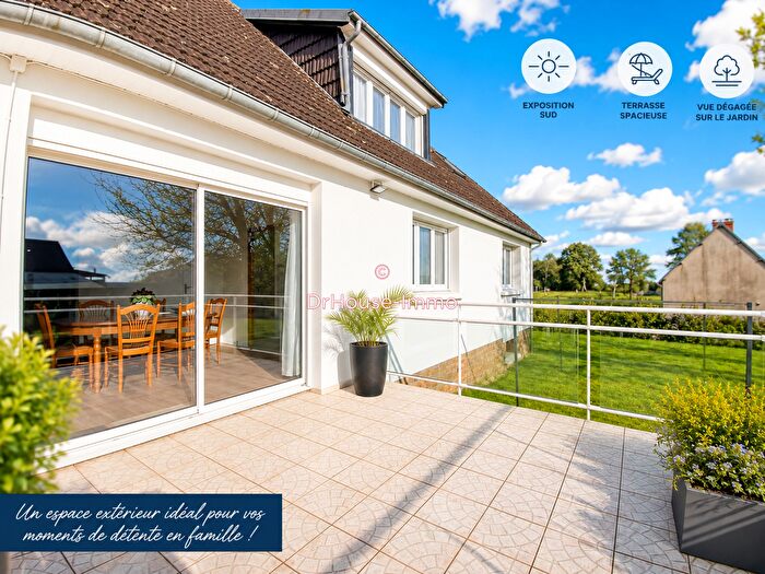 Saint-Senier-sous-Avranches : Maison 7 pièces à vendre