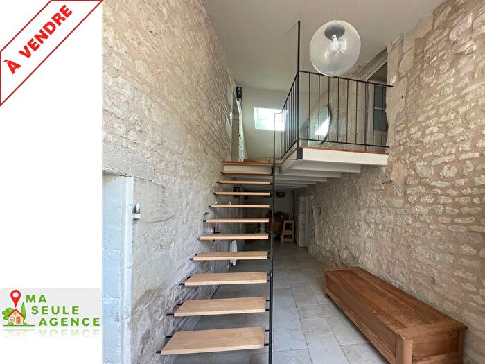 Maison 5 pièces à vendre à Faye-la-Vineuse