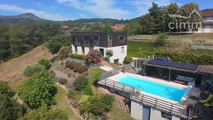 Maison 8 pièces à vendre à Vourey