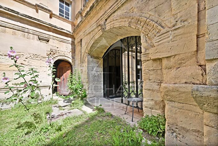 Maisons à vendre et appartements à louer - 1