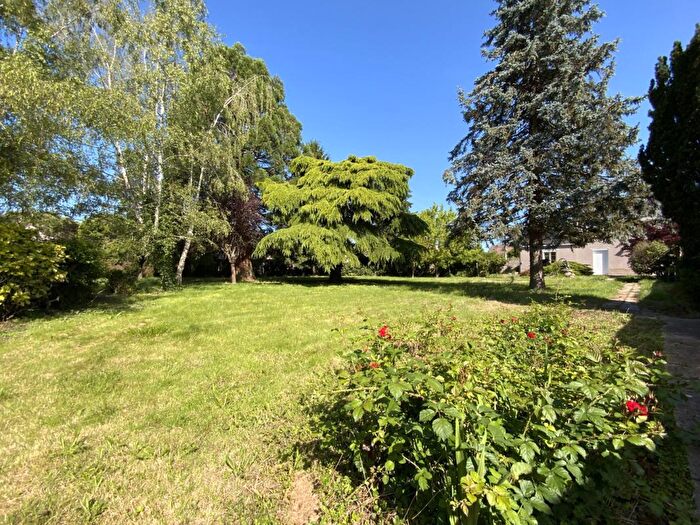 Saint-Pryvé-Saint-Mesmin : Maison 7 pièces à vendre