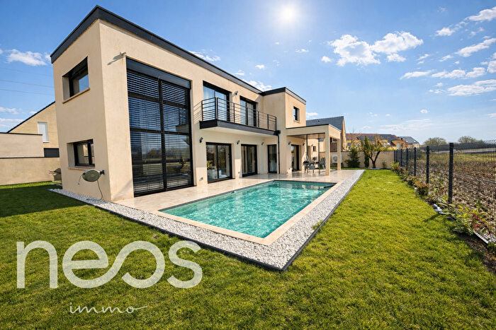 Maison à vendre - Ahuy - 8 pièces - 4 chambres