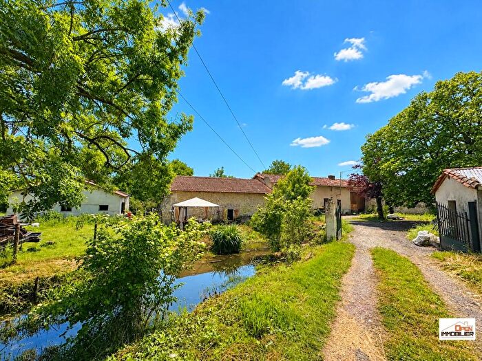 Maison 5 pièces à vendre - Péreuil