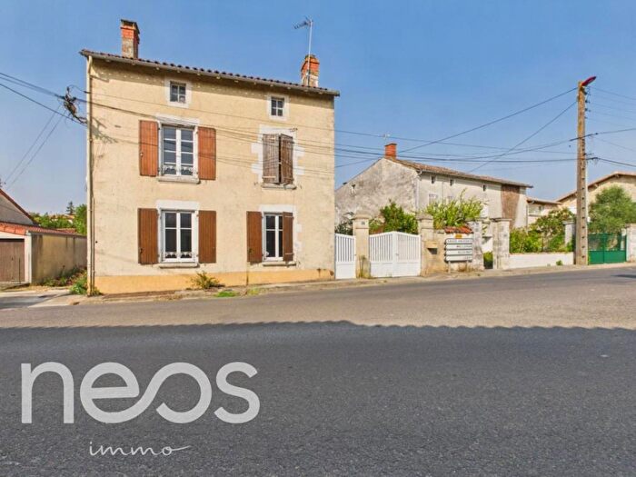 Maison 5 pièces à vendre - Chef-Boutonne