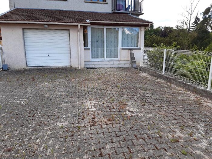 Saint-Clair-sur-Galaure : Maison 3 pièces à louer