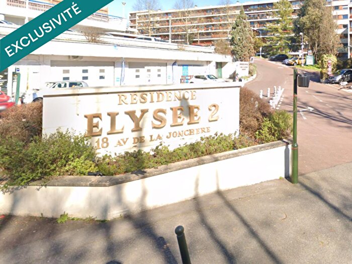 Appartement à vendre - La Celle-Saint-Cloud, Le Centre - 4 pièces - 3 chambres