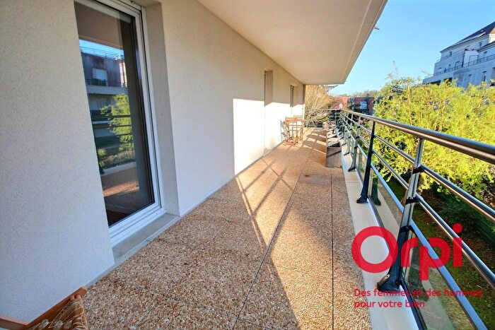 Appartement à vendre - Montigny-le-Bretonneux, Le Village - 3 pièces - 2 chambres