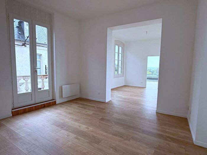 Appartement à louer - Plateau, Laon - 2 pièces - 1 chambre