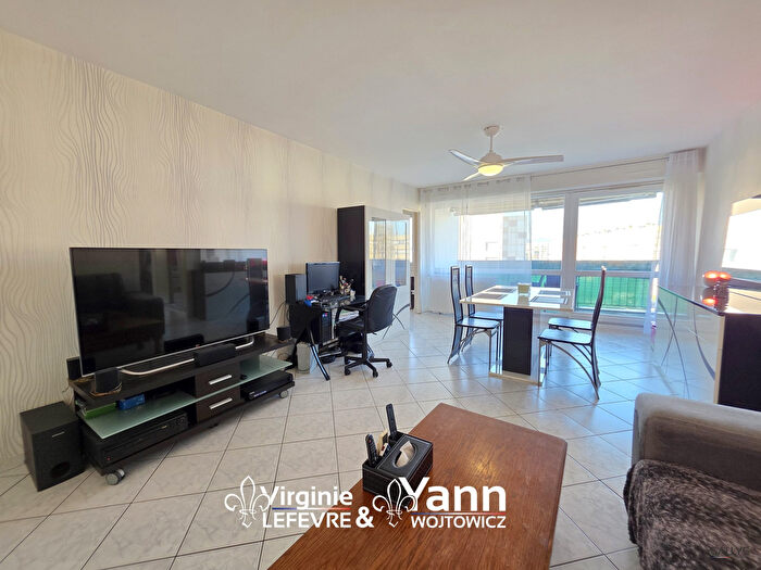 Appartement à vendre - Metz, Patrotte, Metz-Nord - 4 pièces - 3 chambres