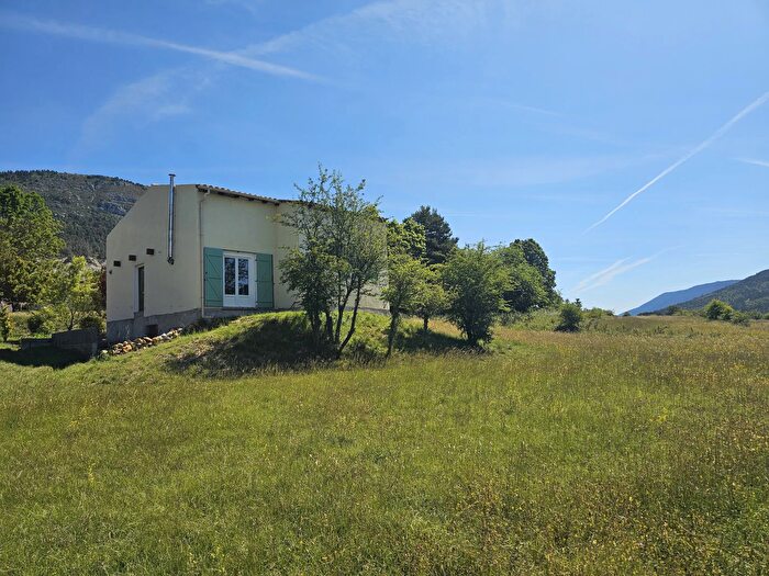 Maison 3 pièces à vendre - Peyroules