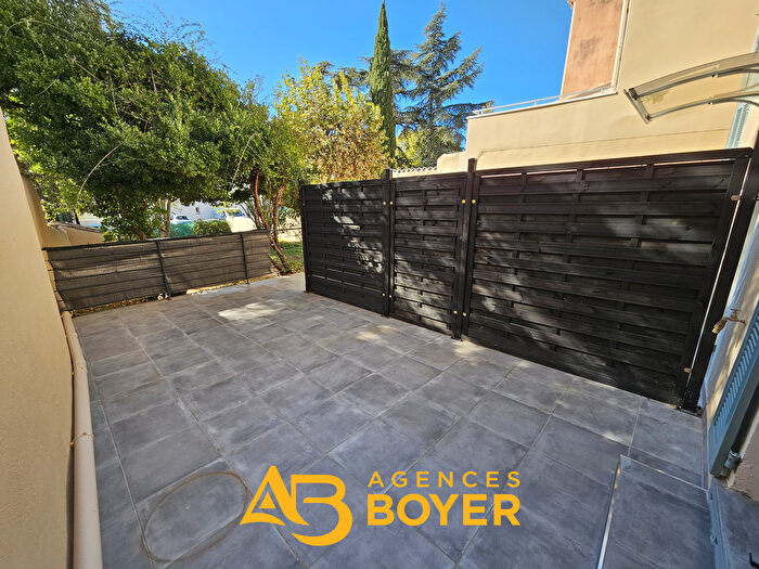 Appartement à louer - Le Beausset - 2 pièces - 1 chambre