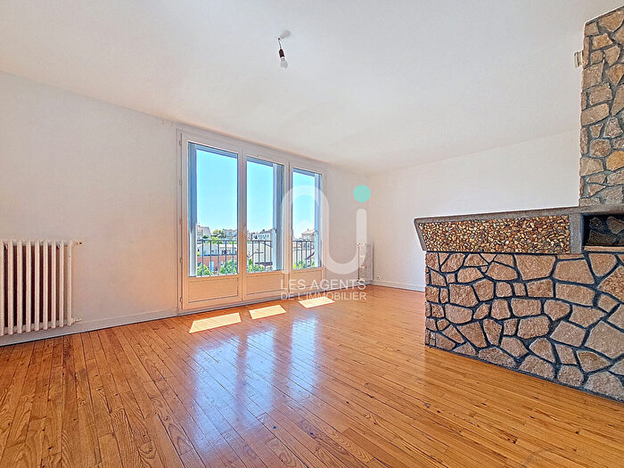 Appartement à vendre - Asnières-sur-Seine, Centre-ville - 3 pièces - 2 chambres