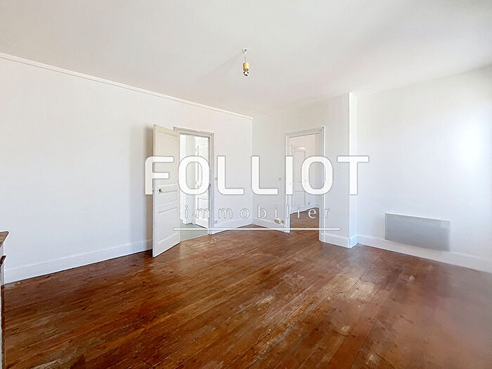 Appartement à vendre - Granville, Centre-ville - 2 pièces - 1 chambre