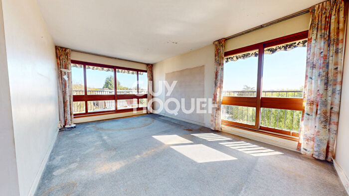 Appartement 5 pièces à Le Chesnay, Tartre, à vendre