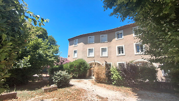 Appartement 4 pièces à Saint-Paul-Trois-Châteaux, à vendre