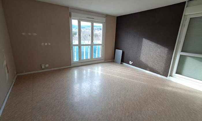 Appartement 4 pièces à louer à Maclas