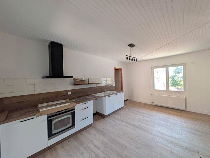 Est, Portes-lès-Valence : Appartement 4 pièces à louer